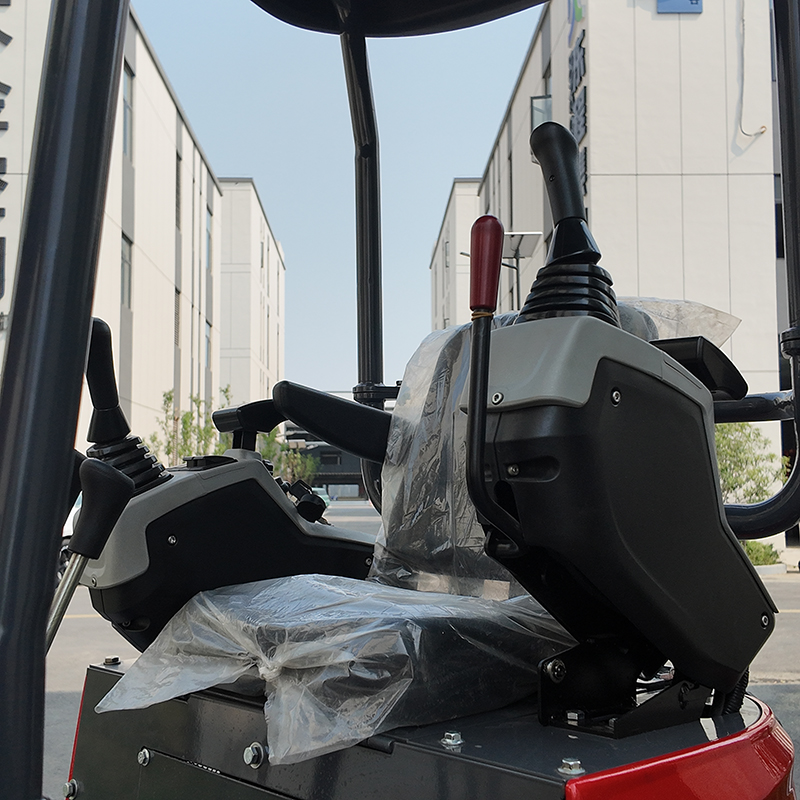 15Q Mini Excavator for Sale | 1.5 Ton Compact Excavator Manufacturer ...